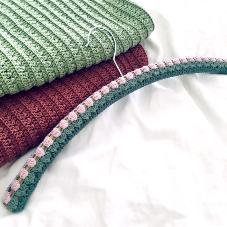 Lav selv et fint bøjleovertræk - Eponas.dk - hækledesign til dig og dine